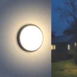 LAP Davenport Outdoor Round LED Bulkhead Black 12W 600lm - Screwfix