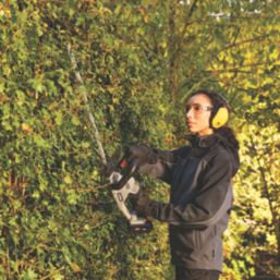 Titan TTI828HDC 55cm 18V Li-Ion TXP Cordless Hedge Trimmer - Bare ...