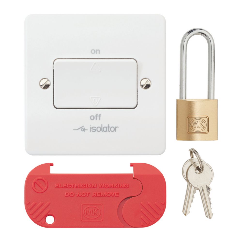 MK Logic Plus 10A 1-Gang 3-Pole Fan Isolator Switch White - Screwfix