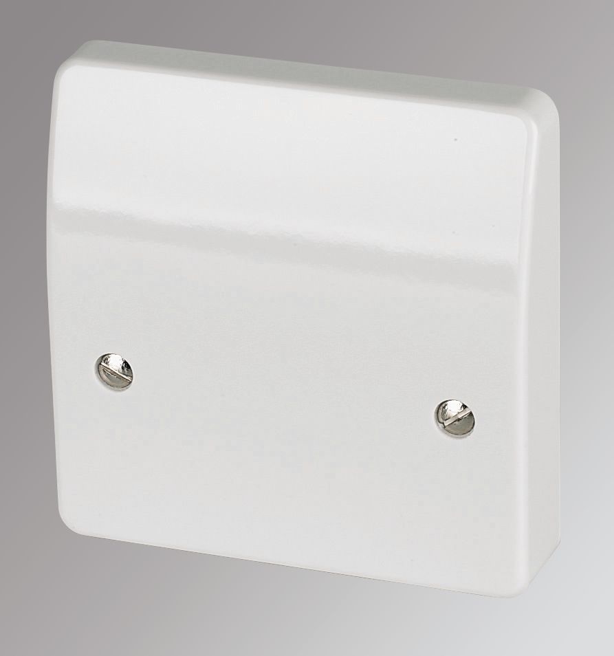 MK Logic Plus 45A Unswitched Cooker Outlet Plate White - Screwfix
