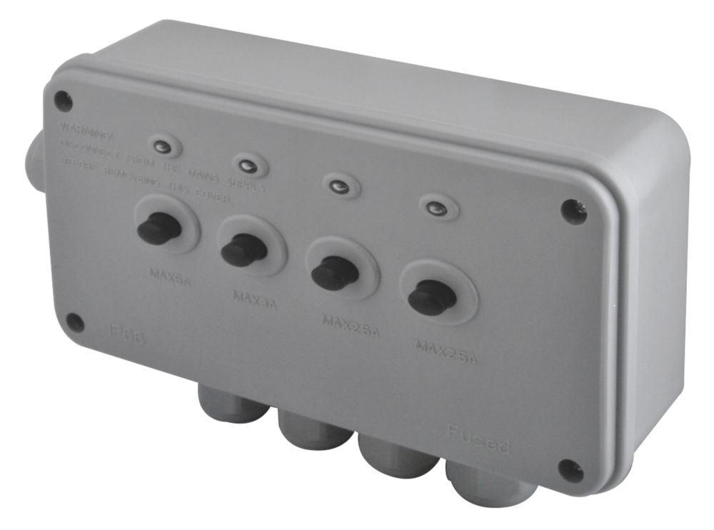 British General IP66 13A 4-Gang 4-Way Weatherproof Outdoor Switched ...