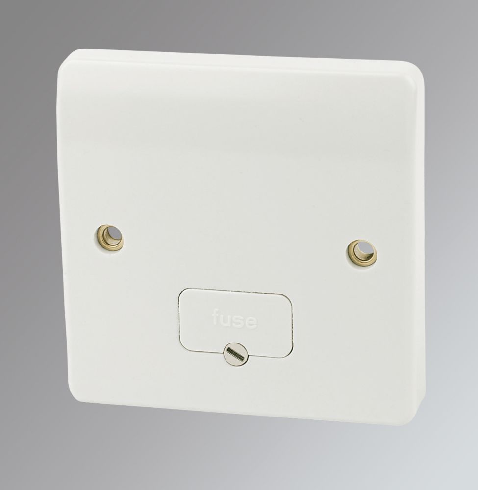 MK Logic Plus 13A Unswitched Fused Spur & Flex Outlet White - Screwfix
