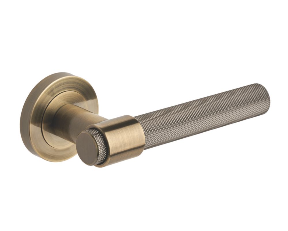 Designer Levers Kensington Knurled Lever on Rose Door Handle Pair Antique Brass - Screwfix