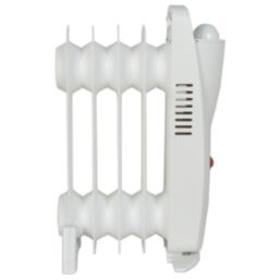 Essentials 500W Electric Portable Oil-Filled Radiator White - Screwfix