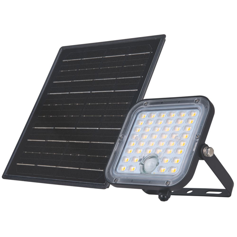 Luceco Mensa Outdoor LED Solar-Powered Floodlight With PIR Sensor Black ...