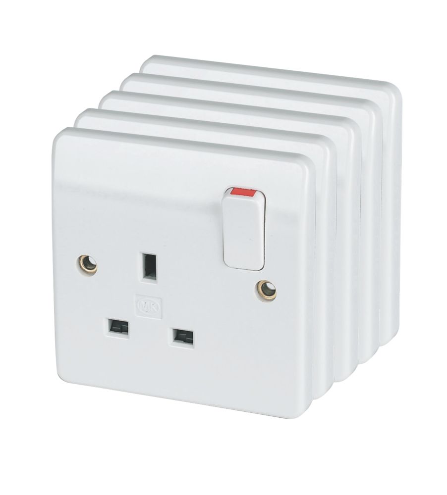 MK Logic Plus 13A 1-Gang DP Switched Plug Sockets White 5 Pack - Screwfix