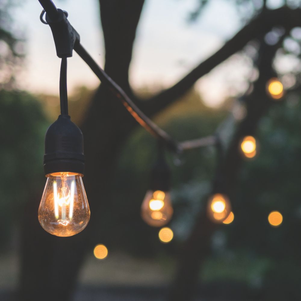 4lite Festoon 20m Outdoor LED IP44 Lighting 40W 165lm - Screwfix