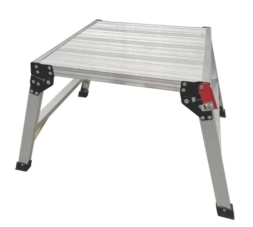 Werner Aluminium 500mm x 0.6m Folding Work Platform - Screwfix