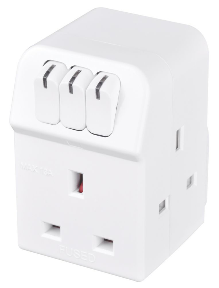 Masterplug 13A Fused 3-Way Socket Adaptor | Extension Leads | Screwfix.ie
