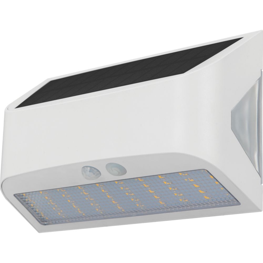 Luceco Prysm Outdoor LED Solar With PIR Sensor White 600lm - Screwfix