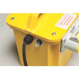 Carroll & Meynell 3000VA Intermittent Step-Down Isolation Transformer ...