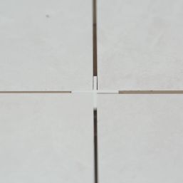 No Nonsense Tile Spacers 3mm 1500 Pack - Screwfix