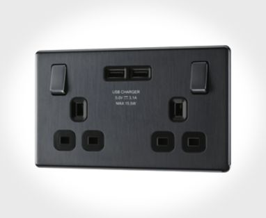 Shop Switches & Sockets by Range | Screwfix