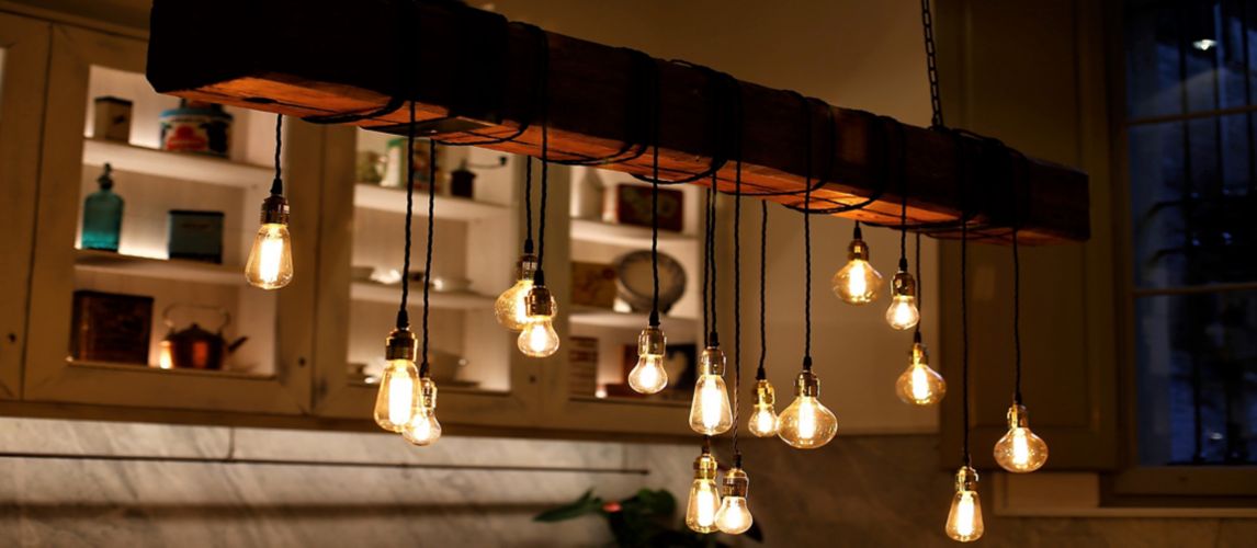 Light bulb buying guide | Types and features | Screwfix