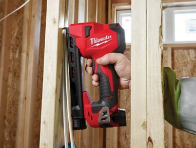 Milwaukee M12 | Milwaukee 12V | Screwfix