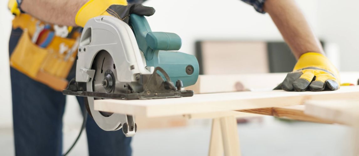 Power Saw Buying Guide | Screwfix