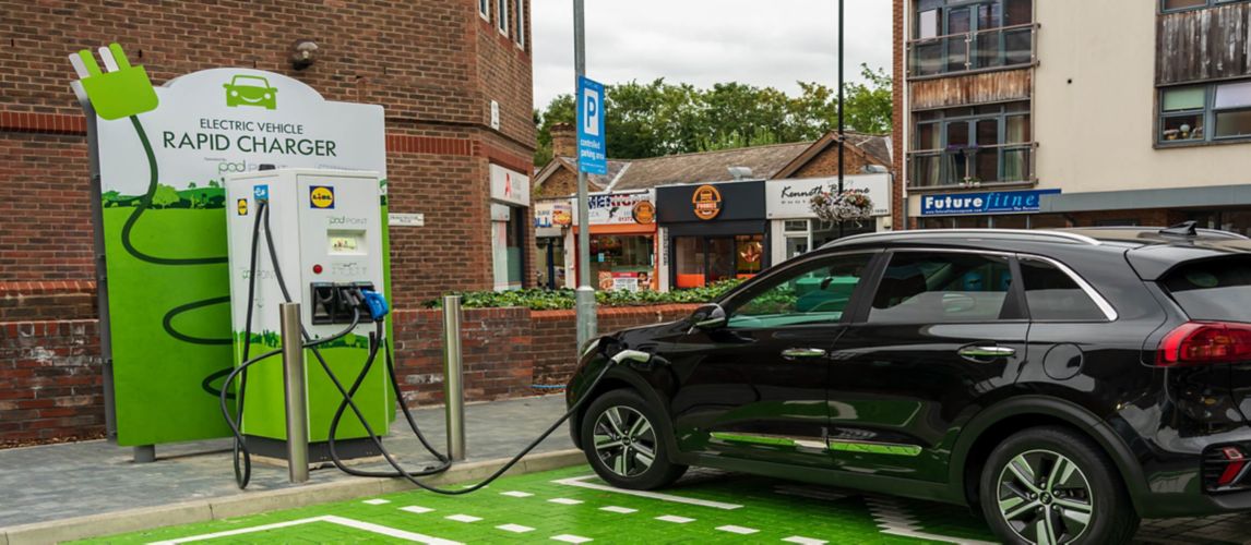 Guide to Electric Vehicle (EV) Charging | Screwfix