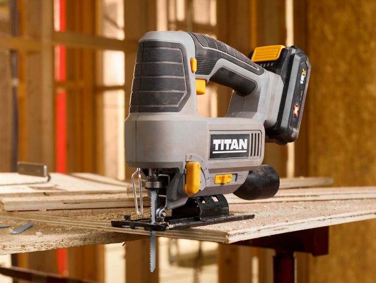 Titan TXP | Screwfix